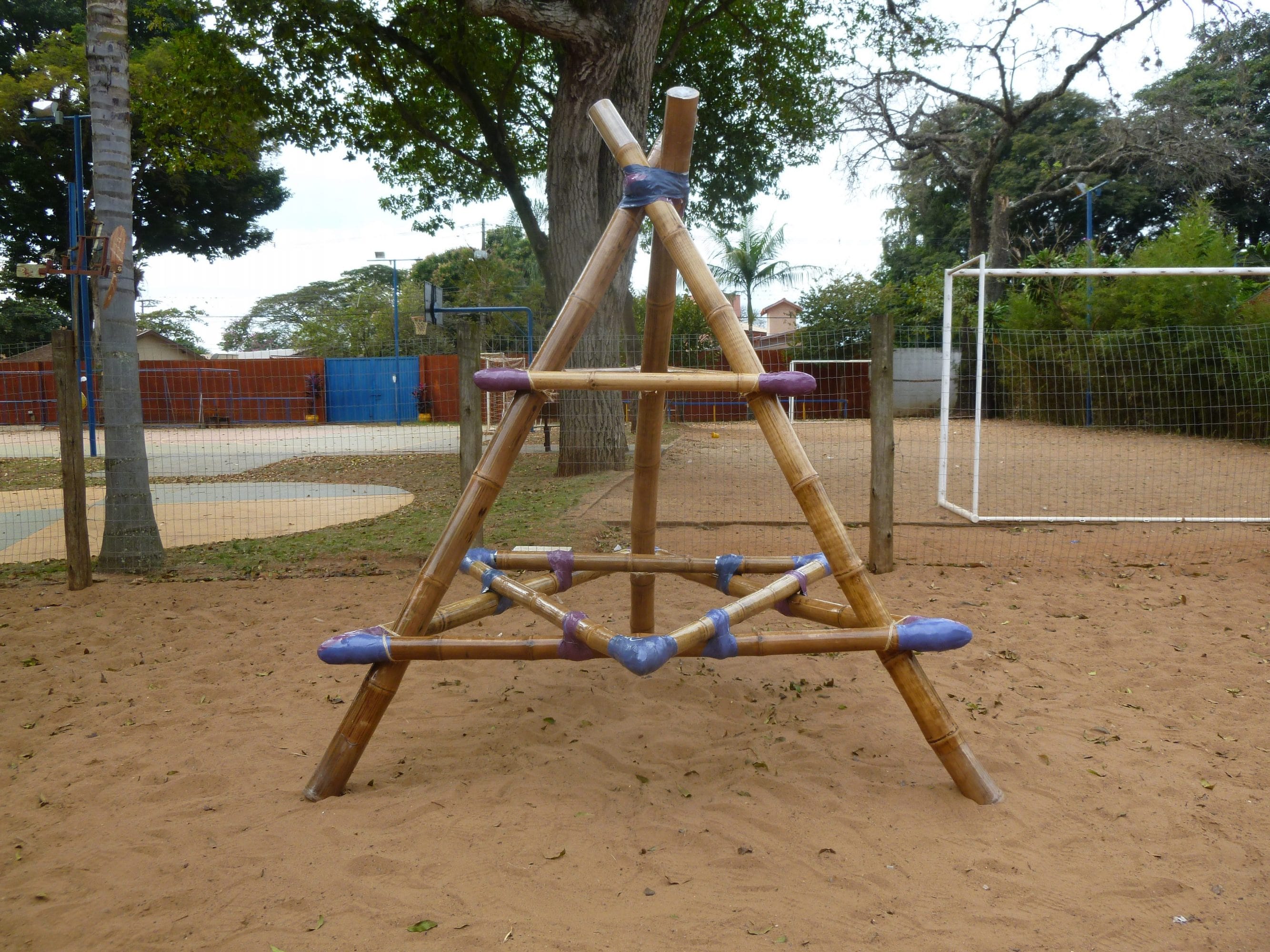 1ª manutenção do trepa trepa da Coopep - da floresta